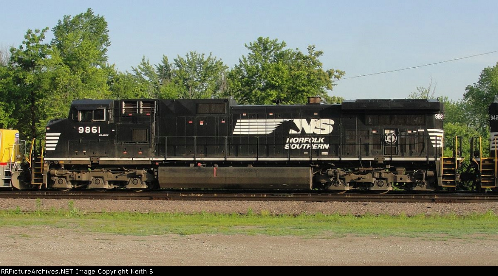 NS 9861